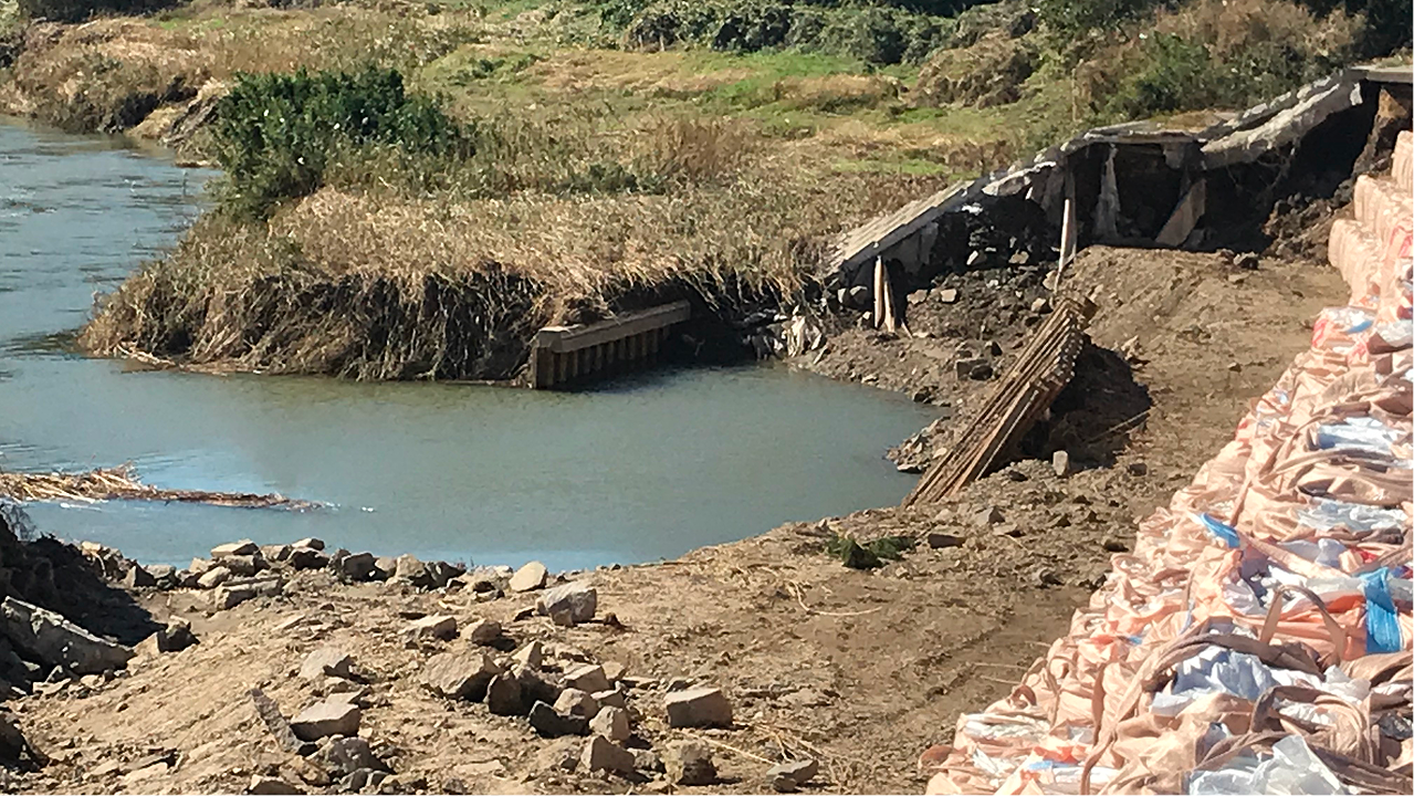 Smart Construction Teleoperation